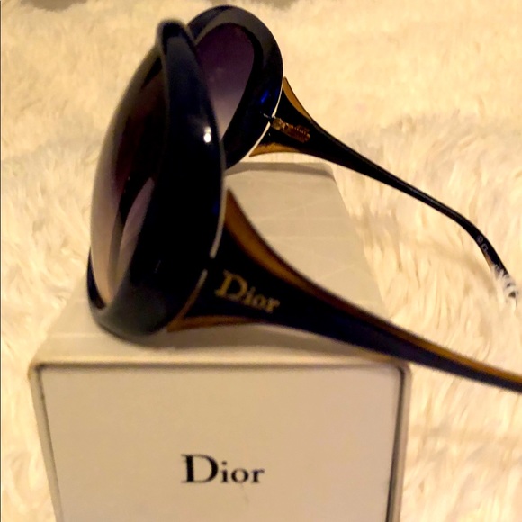 Dior | Accessories | Authentic Dior Shade | Poshmark